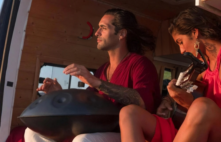 Ultimate Guide to the D Kurd Scale | Handpan-Store